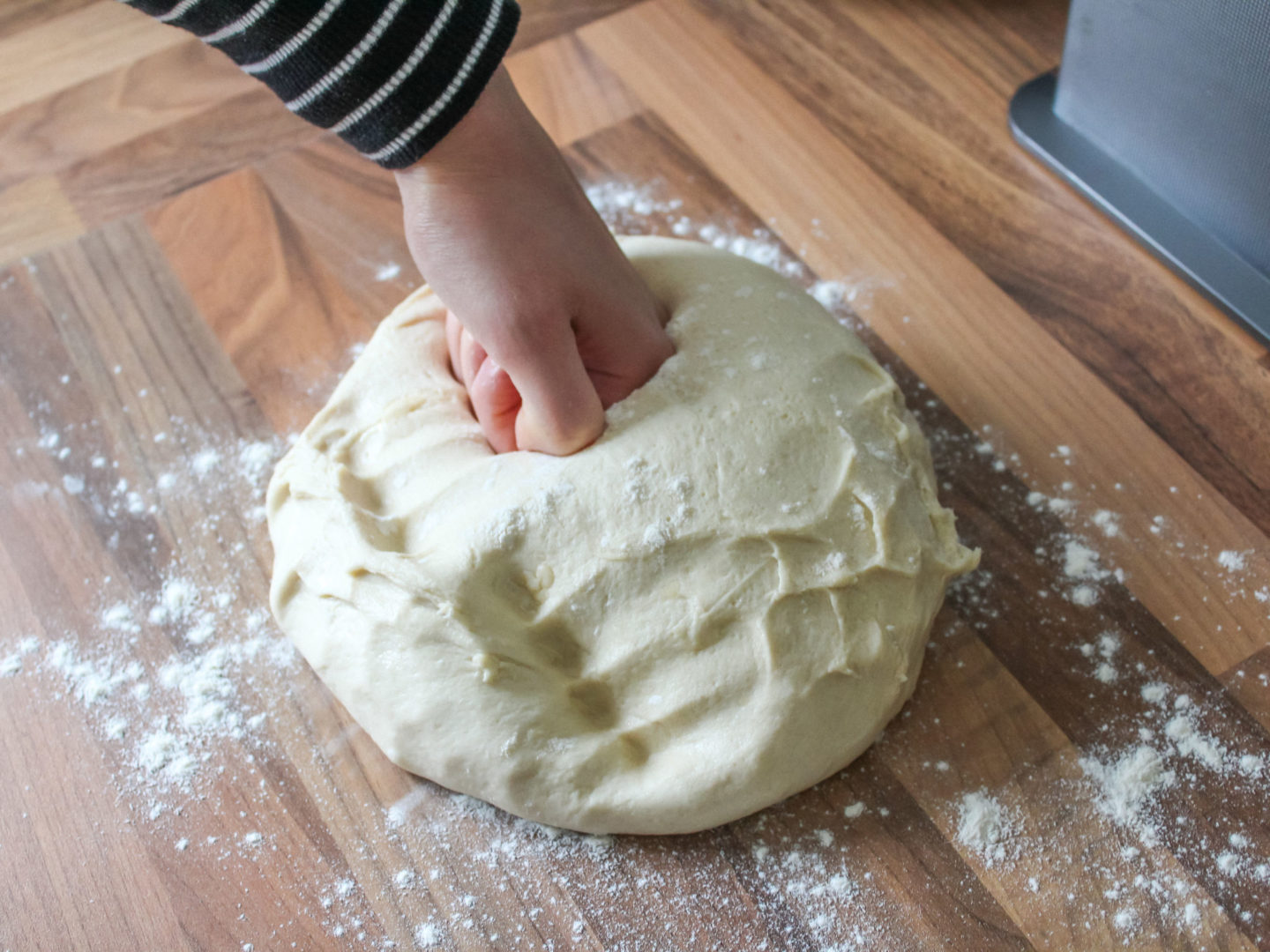 Simple White Cob Loaf - Baker Jo's Simple Cob Loaf Recipe