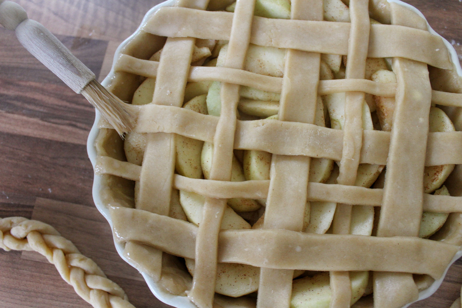 Lattice Apple Pie - Baker Jo